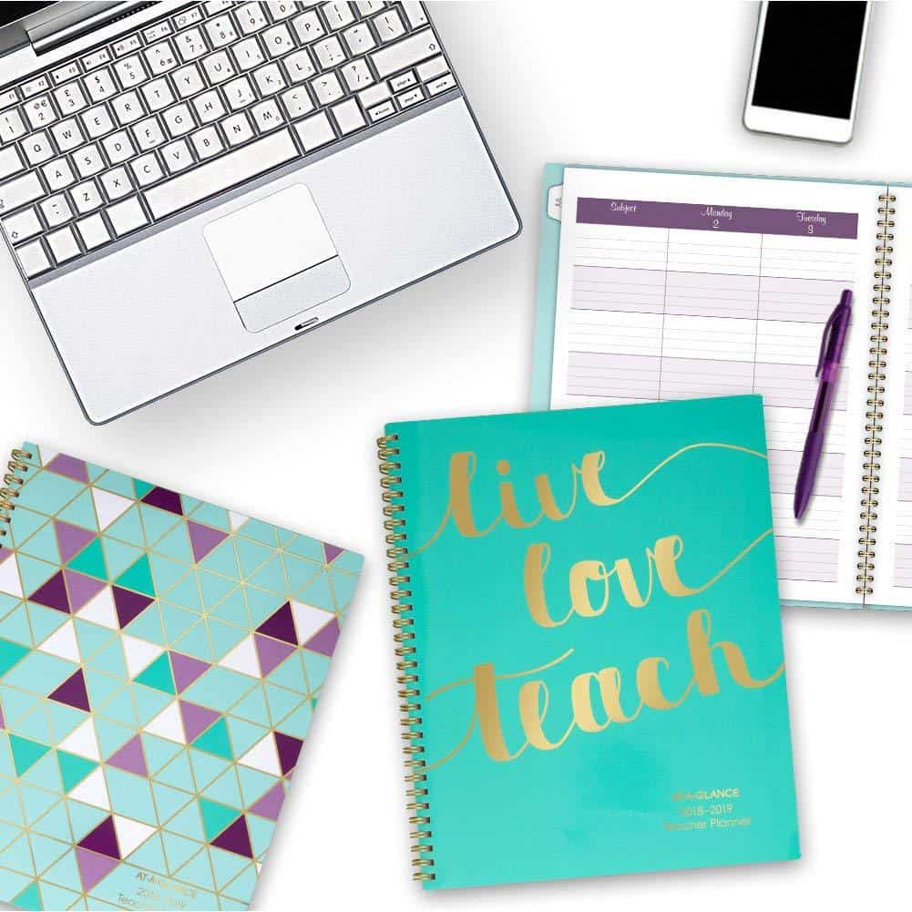 5 Best Teacher Planners for an Organized Classroom - Earn Spend Live