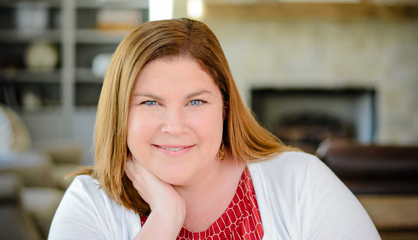 Real Talk With Katie Hunt, Founder of Tradeshow Bootcamp - Earn Spend Live